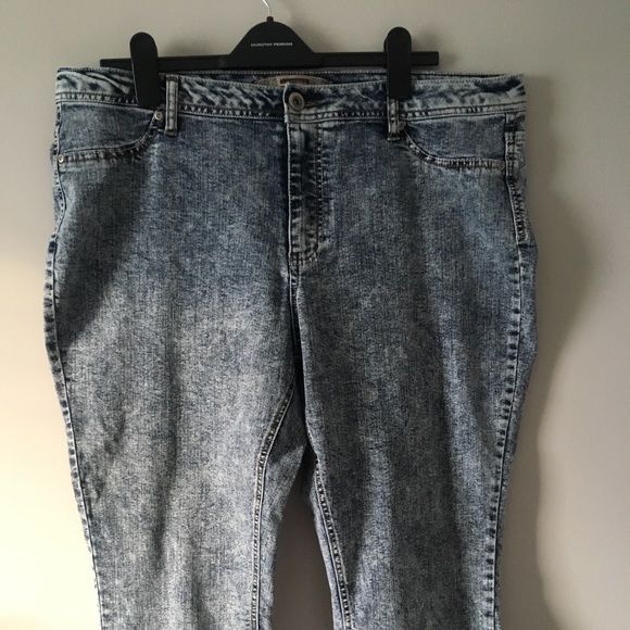 Highway Jeans | Jeans | Highway Jeans Capri Style Jeans Size 8 | Poshmark
